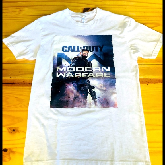 Call of Duty | Shirts & Tops | Call Of Duty Teens Tshirt Size Small ...